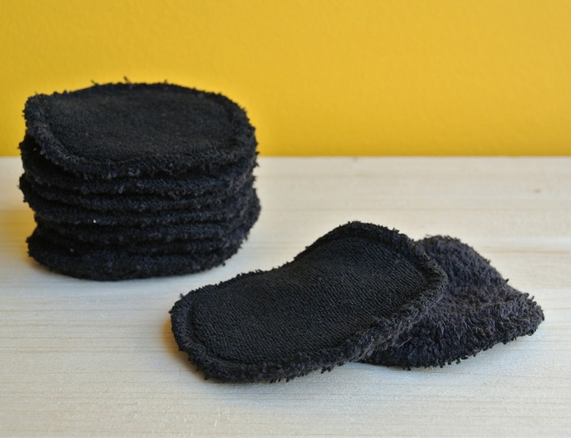 Disque de coton démaquillant noir - Ô Bocal - Boutique sans emballage ...